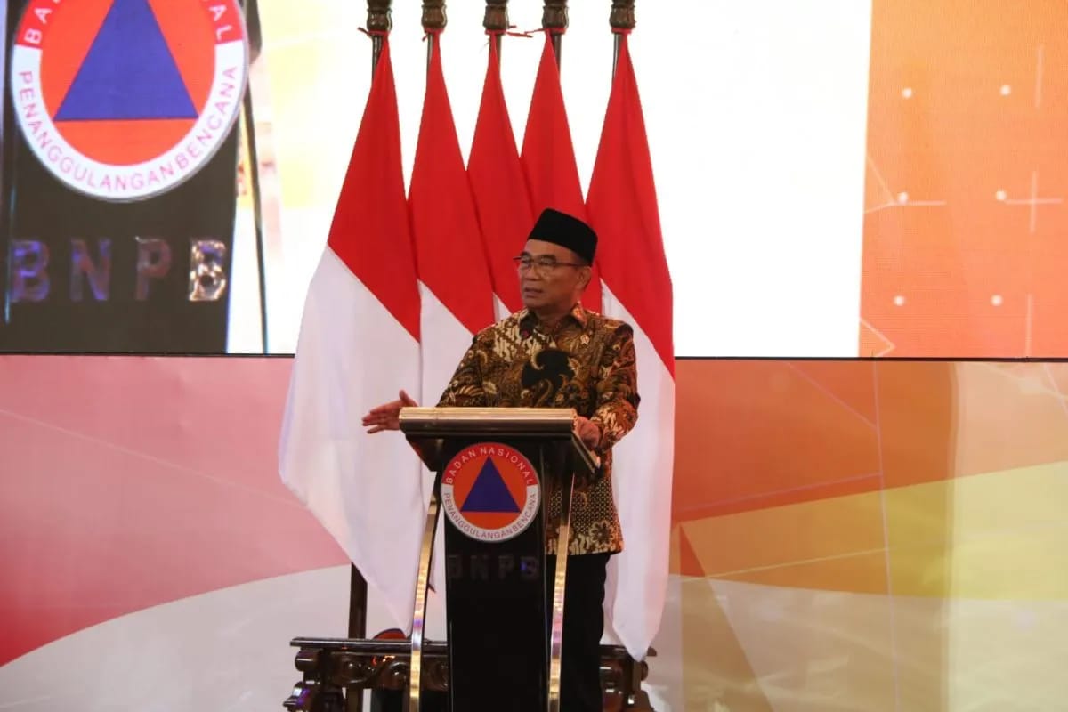 Menko PMK Minta Pemda Dan Masyarakat Kenali Tipologi Bencana Di Daerahnya Menko PMK Minta Pemda Dan Masyarakat Kenali Tipologi Bencana Di Daerahnya